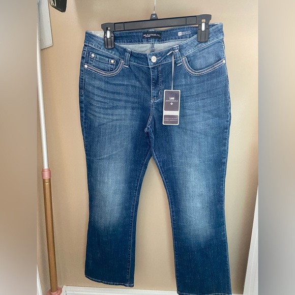 Lee platinum | Jeans | Lee Platinum Label Womens Jeans Barely Bootcut ...